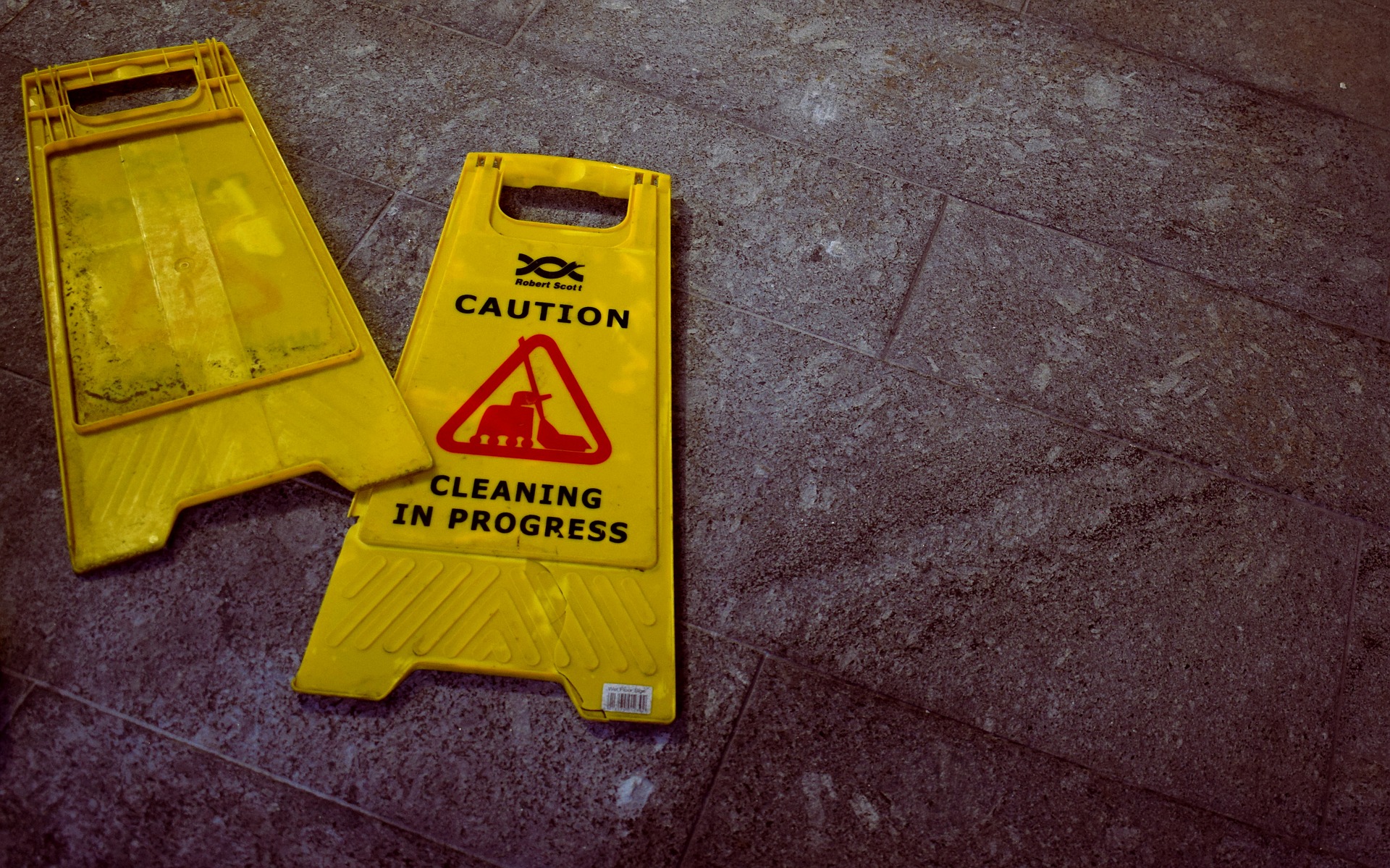 Why signage is so important for keeping workers safe