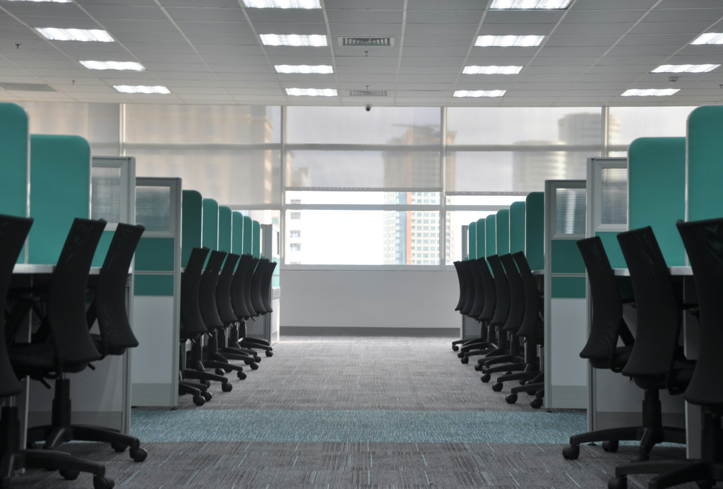 The Risks of 'Over-Automating' the Workplace - HSE Network